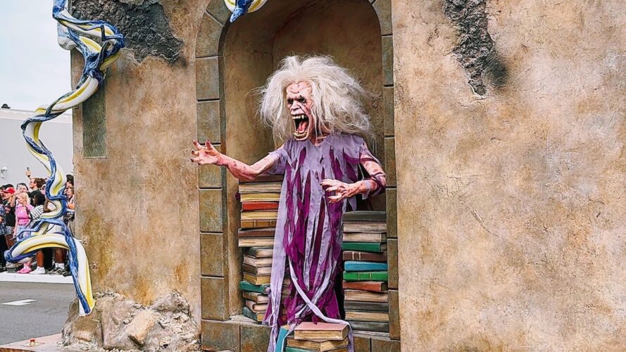 Photos of Universal's new parade floats: 'E.T.,' 'Back to the Future'