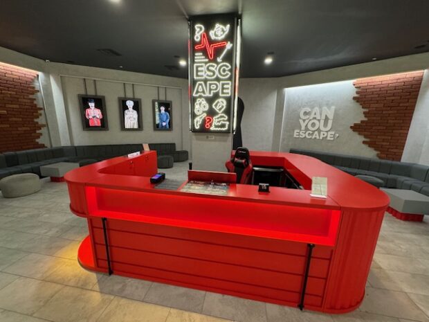 Escape room in Orlando for experienced players: Nightmare Hotel