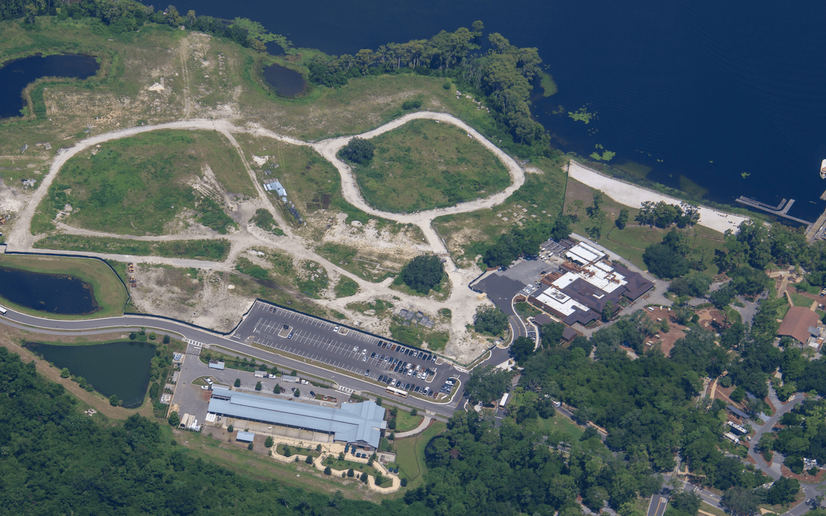 Disney Lakeshore Lodge construction at former River Country site