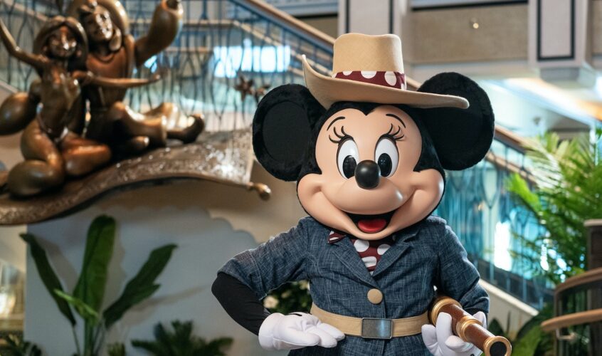 Disney Treasure cruise ship tour: 186 photos with everything