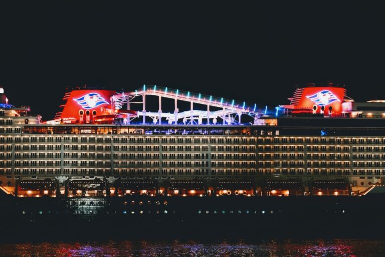 Disney Treasure cruise ship tour: 186 photos with everything