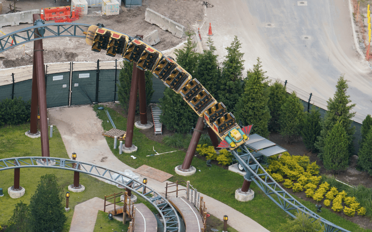 Hiccup's Wing Gliders coaster testing at Epic Universe