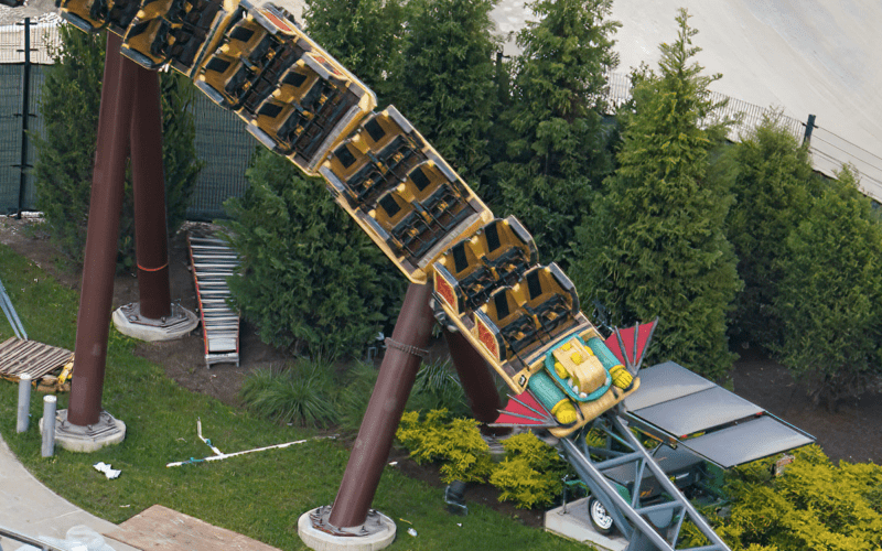 Hiccup's Wing Gliders coaster testing at Epic Universe