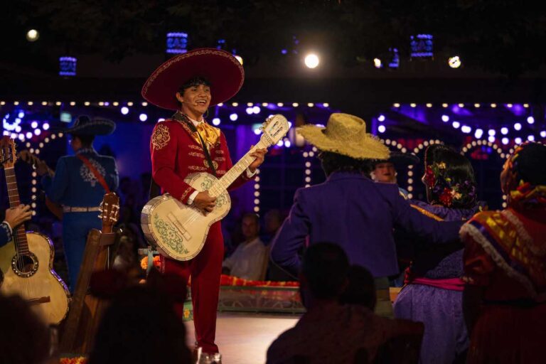 Plaza de Coco: How Disney created a Coco sequel on a cruise ship
