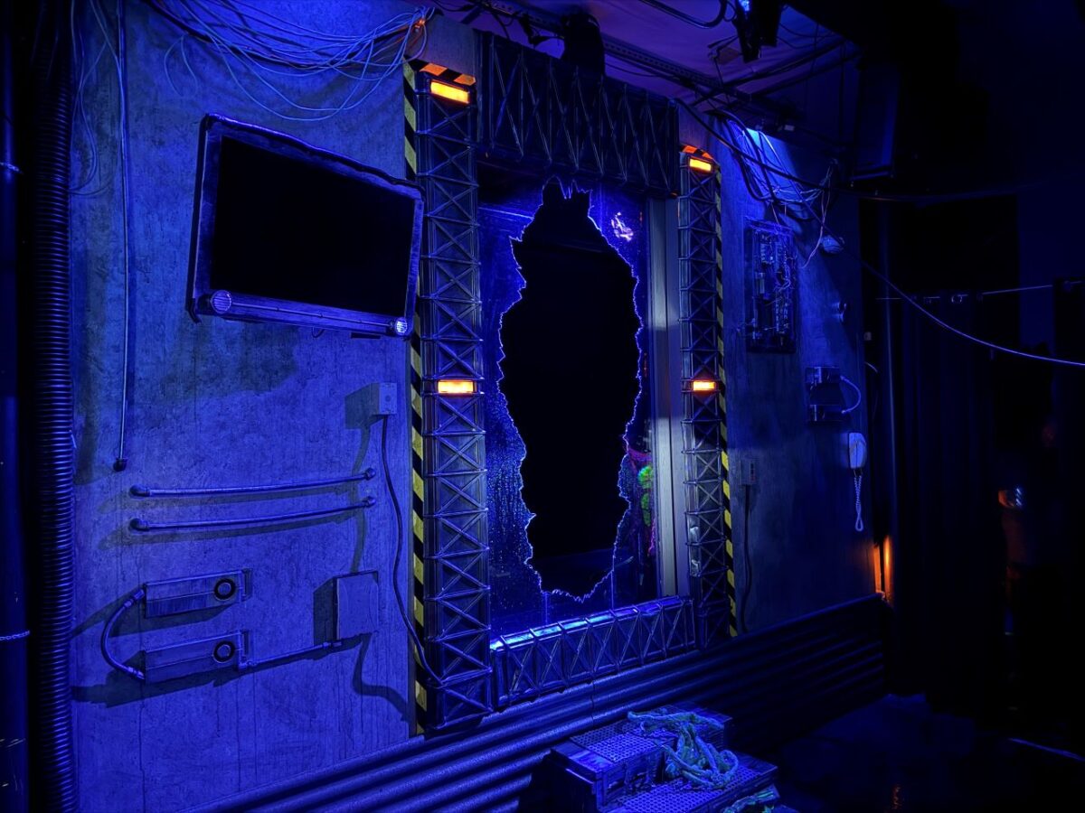 "Alien Encounter" show in L.A. tributes Magic Kingdom attraction