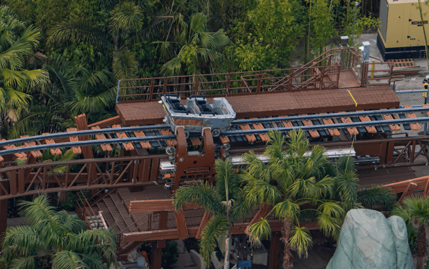 Donkey Kong coaster ride-testing with real people at Epic Universe