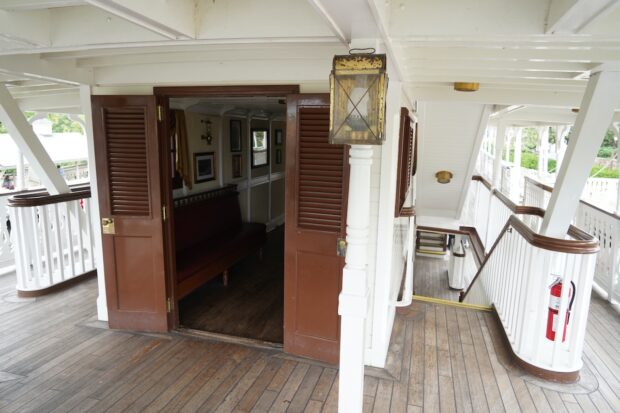 Liberty Square Riverboat 2025 at Magic Kingdom | Photos, POV