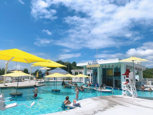 Carowinds swim-up bar | Controversial adults-only water park pool