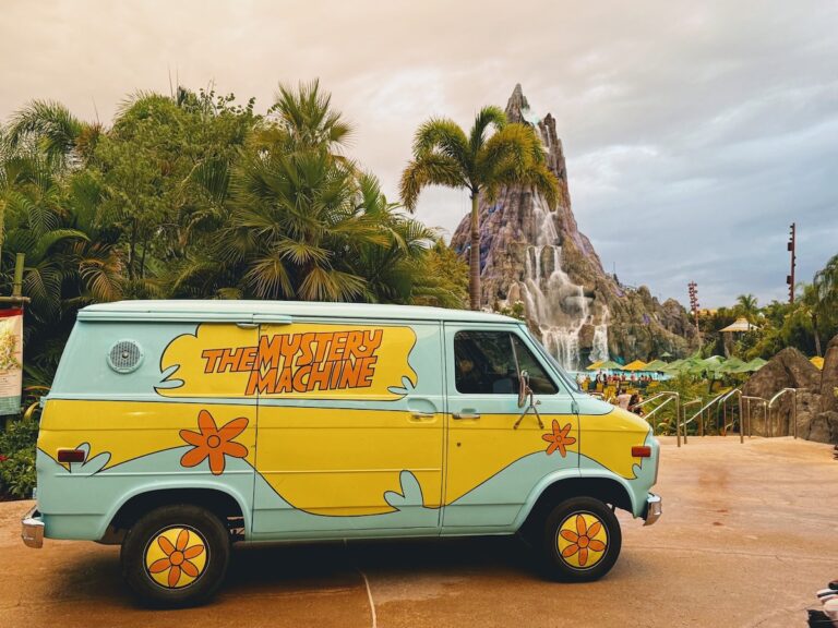 Volcano Bay Nights 2025 review | Is $99 ticket price worth it?