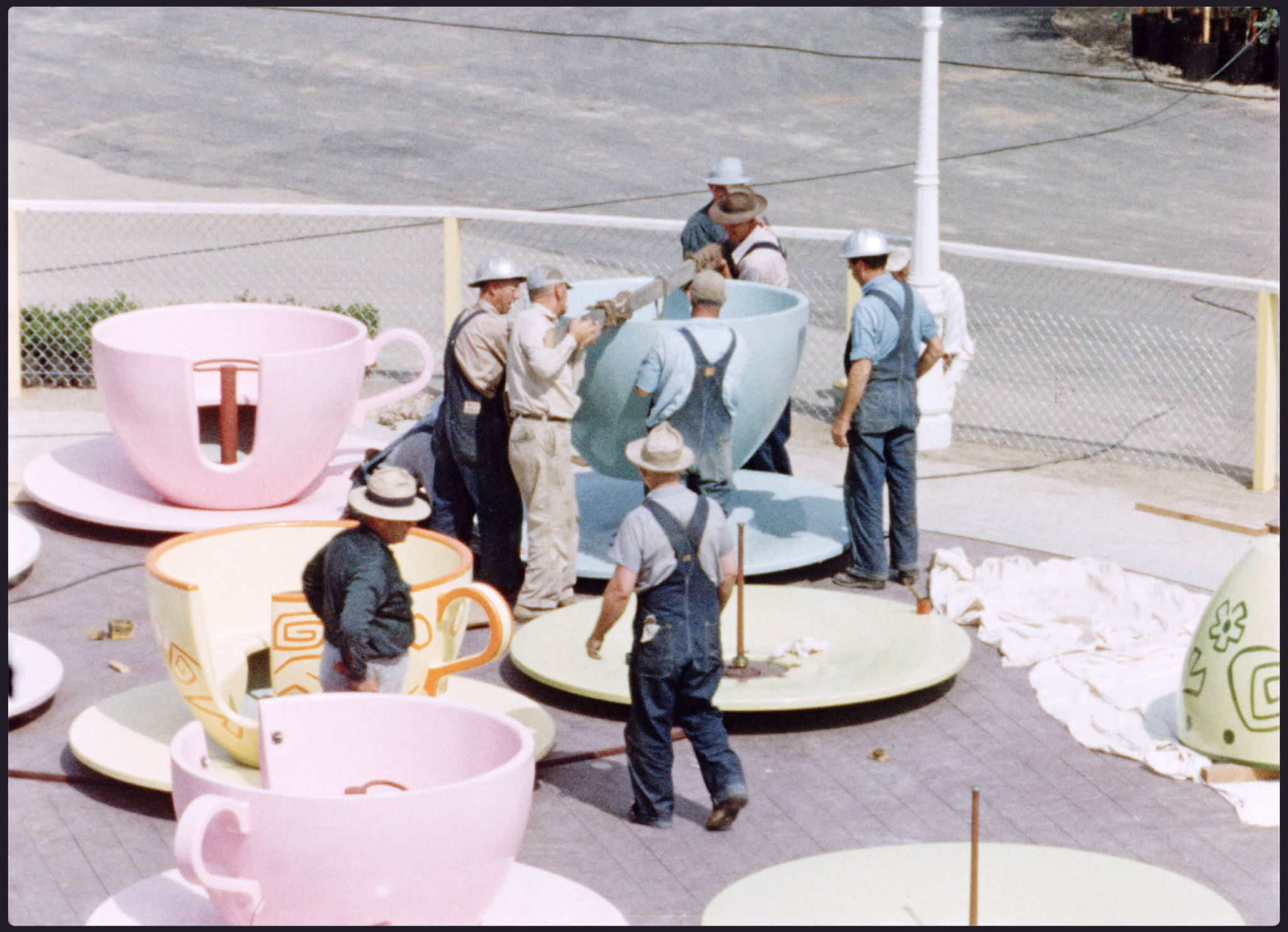 Disneyland Handcrafted documentary: Vintage footage, ILM tech