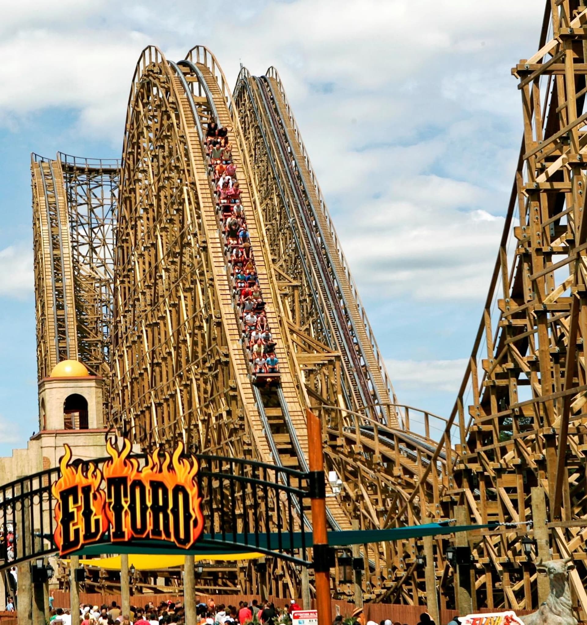 List of Six Flags parks opening dates 2026